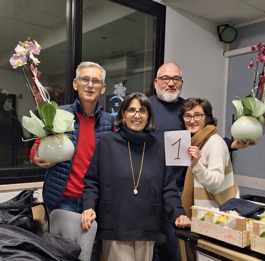 Burraco a Bulgarnò. Premiati gli 80 partecipanti. Raccolti 1435 euro ...