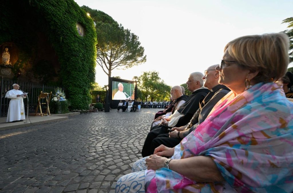 Leone XIV: la pace è sempre possibile perché è dono di Dio - Corriere ...