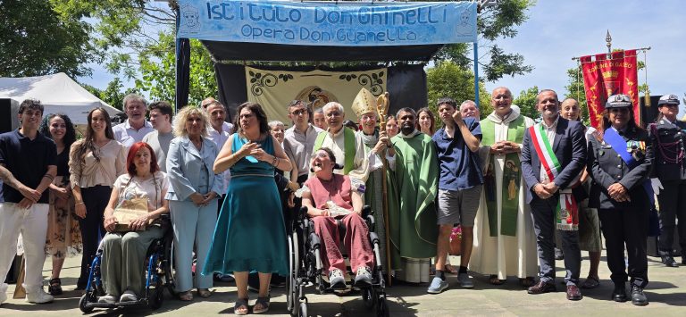 Cresime al "Don Ghinelli" di Gatteo. L'arcivescovo Caiazzo: "Qui ...